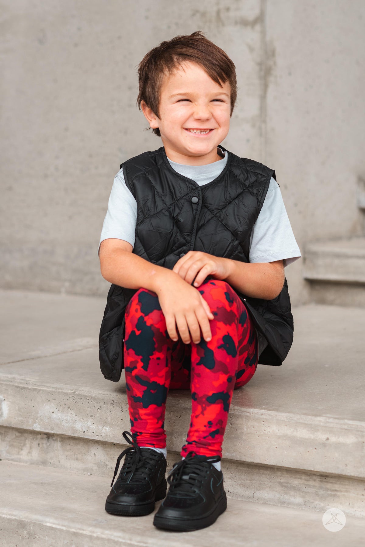 Crimson Disguise Kids – SweetLegs Clothing Inc.